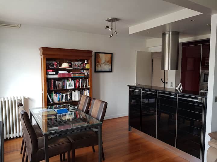 Tour Eiffel à 5/10 Minutes Pour Cet Appartement. - Jouy-en-Josas
