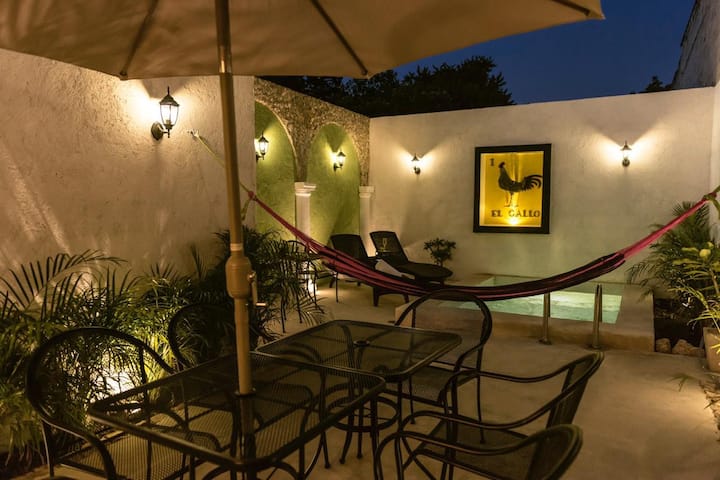 Casa Lotería, En El Centro De La Ciudad! - Merida
