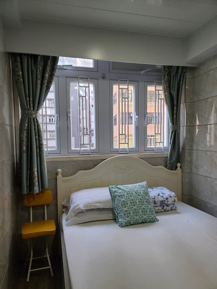Listing_id: 8946730(9) Standard Big Bed Room (9th), 1.5x2.0 Metre Bed, Clean, Luxury Decoration - Hong Kong