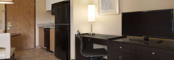 Greentree Extended Stay, King - Eagle, CO