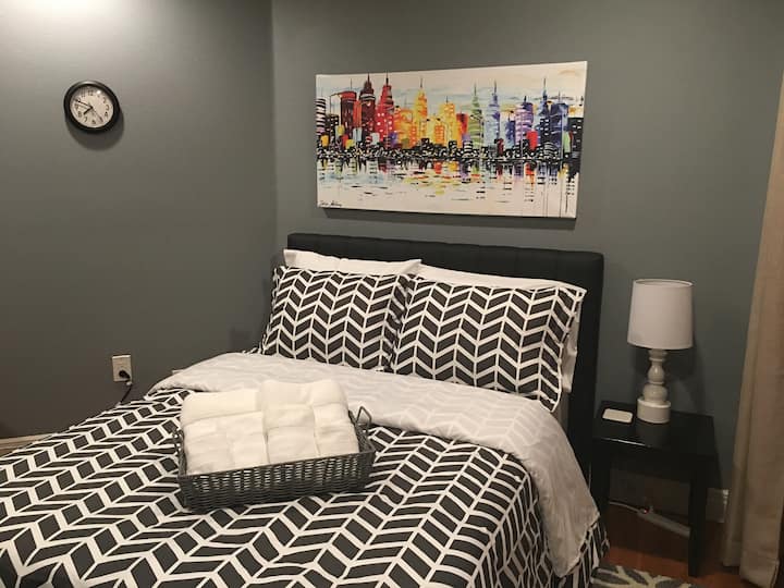 Classy Room In A Great Location - San Jose, CA