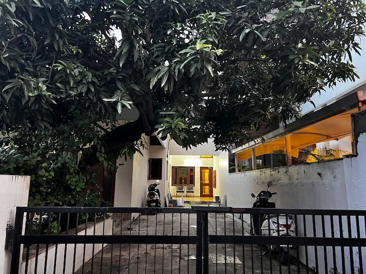 Private Suite - Calvin's Abode - Panchkula