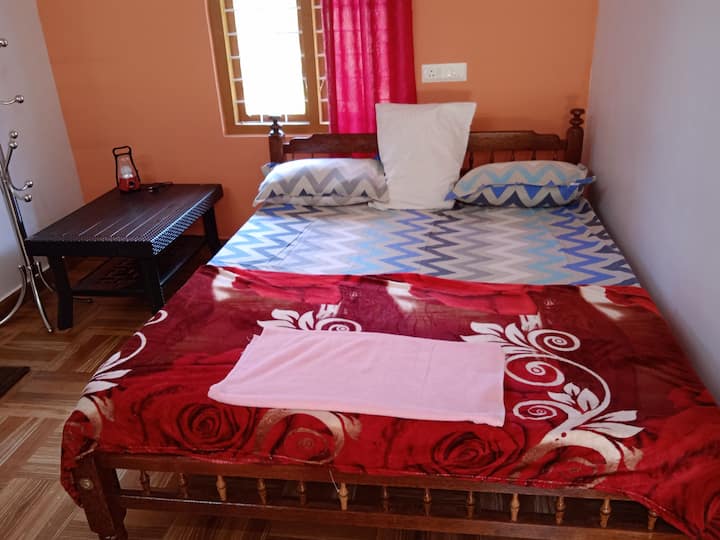 Friends Valley Cottages - Kattappana