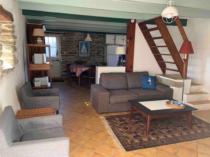 Ty Ad Hoc, Maison De Pierre Proche Tahiti Beach. - Groix