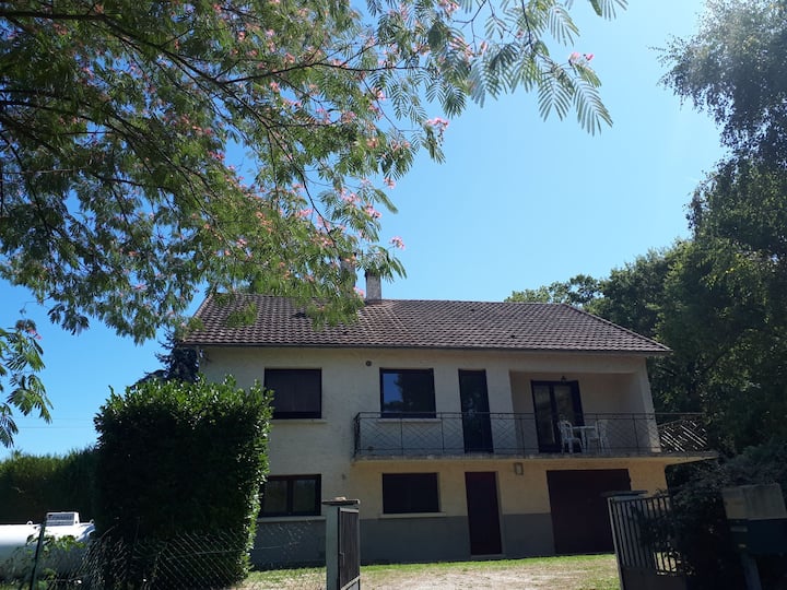 Location De Vacances En Bouriane (46) - Gourdon