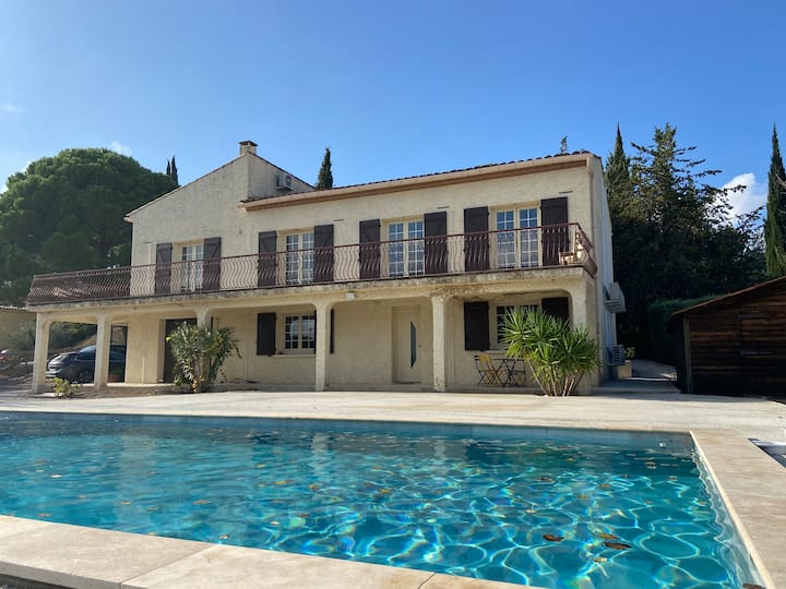 Maison Proche Du Lac Du Salagou - France