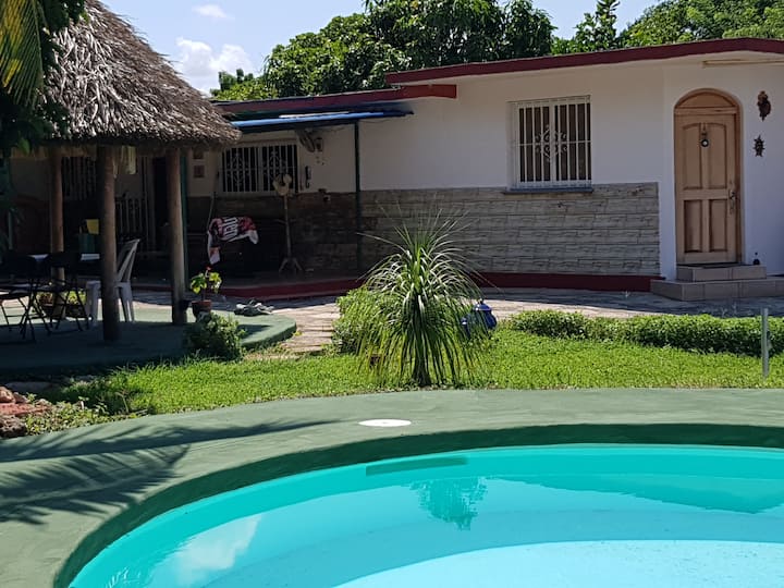 Bed And Breakfast Gladys House - Havana