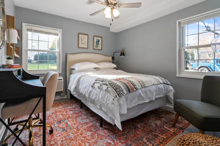 Cozy Cottage In The City🌿short Walk To The Metro! - Washington, DC