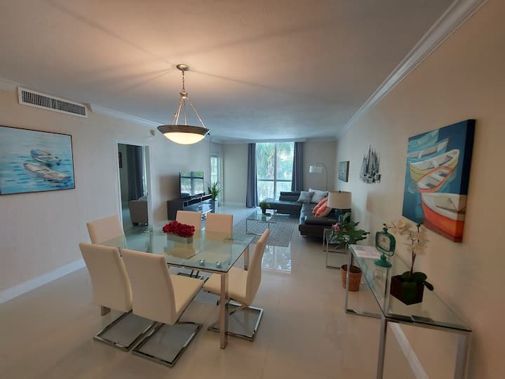 Ocean Front Apartments // The Tides, Hollywood Fl - Hollywood, FL