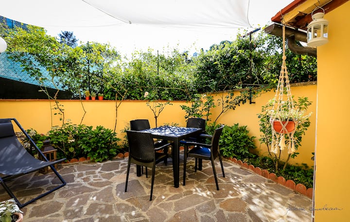 San Miniato Garden - Le Jardin De Fleurs - Florence