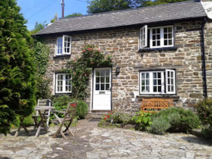 Driftwood - Picturesque Cottage On The Devon Coast - Clovelly