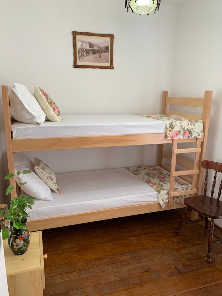 Private Rooms In A Central Location-3 - コトル