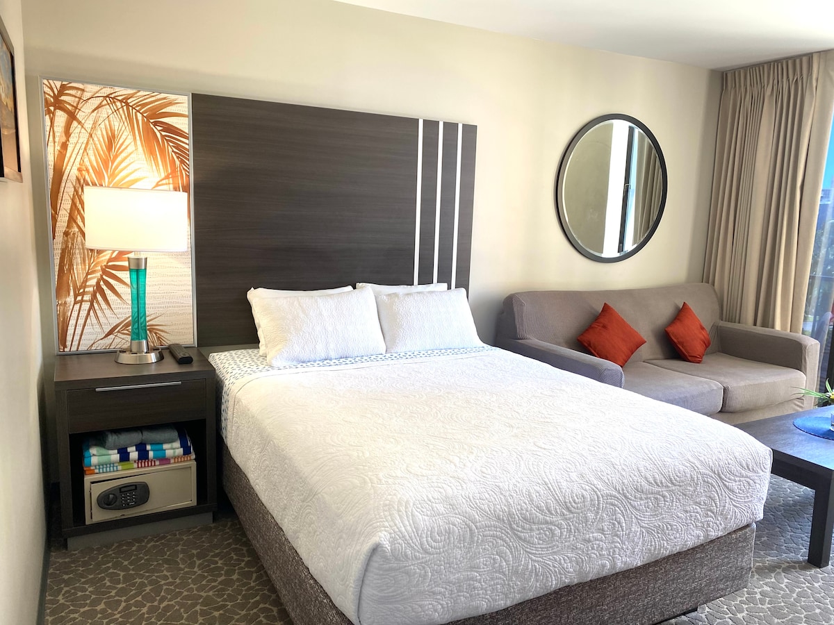 Waikiki, Honolulu Beachfront Vacation Rentals - Honolulu, HI | Airbnb