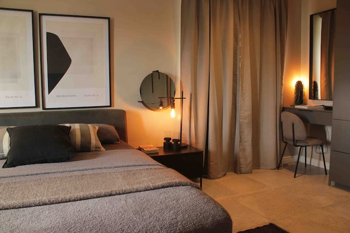 Modern 1 Bedroom Apartment, Great Location Ct Buzz - Kapstadt