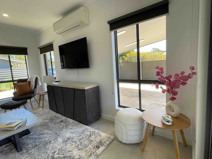 Executive Home In The Heart Of Alice Springs - Alice Springs