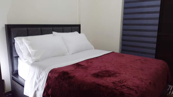 Rwr's Condo Unit For Rent - Baguio