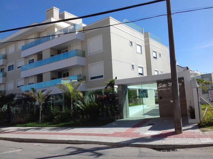 Hospede-se Com Tranquilidade No Res. Sete Mares - Florianópolis