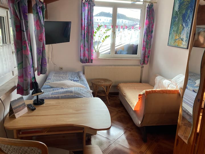 Privatzimmer Klein Du/wc/kochn. Für Bis 2 Person - Laufen