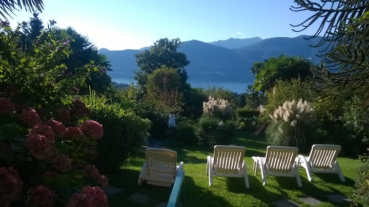 App. With Beautiful View On The Lake - Luino