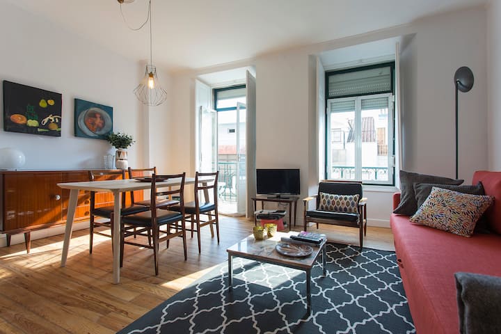 New Design Apt In Historic District - Lisboa