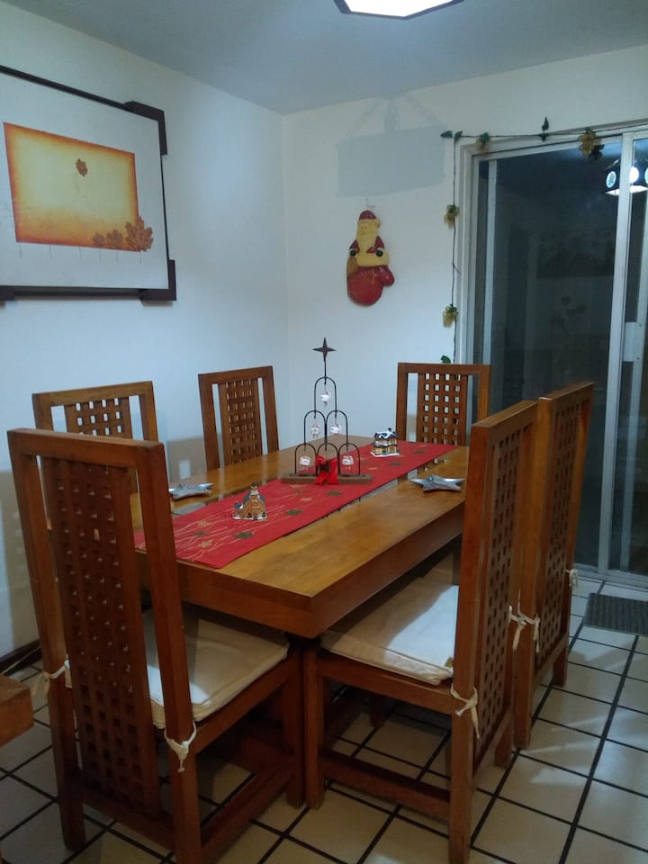 "Mi Casa Como Tú Casa" Para Que Te Sientas Súper - Zapopan