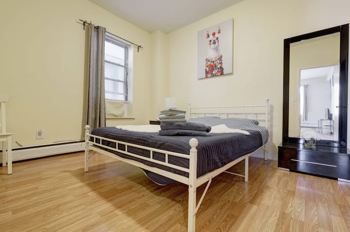 Nice Private Apartment/wifi/5 Min Walk Path Train - Jersey City, NJ