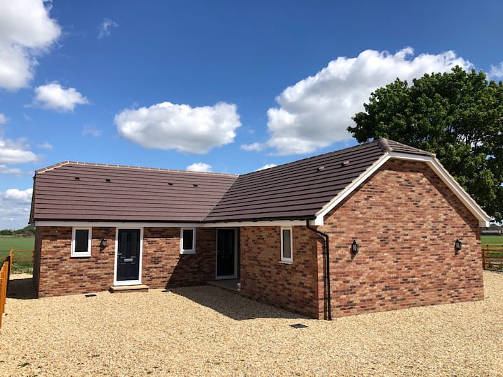 Countryside Self-contained Studio Apartment (No.1) - Wantage