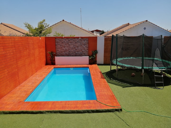 Hermosa Casa, Amplios Espacios Y Segura. - La Serena