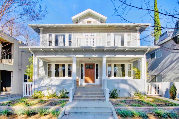 Midtown Ny Style Craftsman, Pvt Laundry & Garage - Sacramento, CA