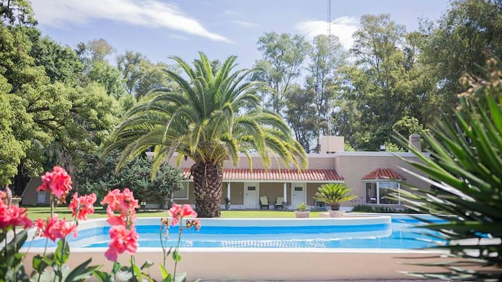 Hermosa Casa De Campo San Gabriel. Olivera, Luján - Luján