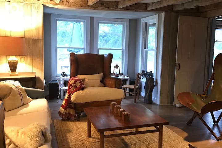 Original Farmhouse - New Shoreham, RI