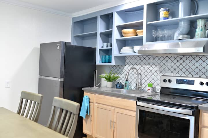 Newly Renovated 2 Bedroom Private Apartment Unit 1 - Piedmont, CA
