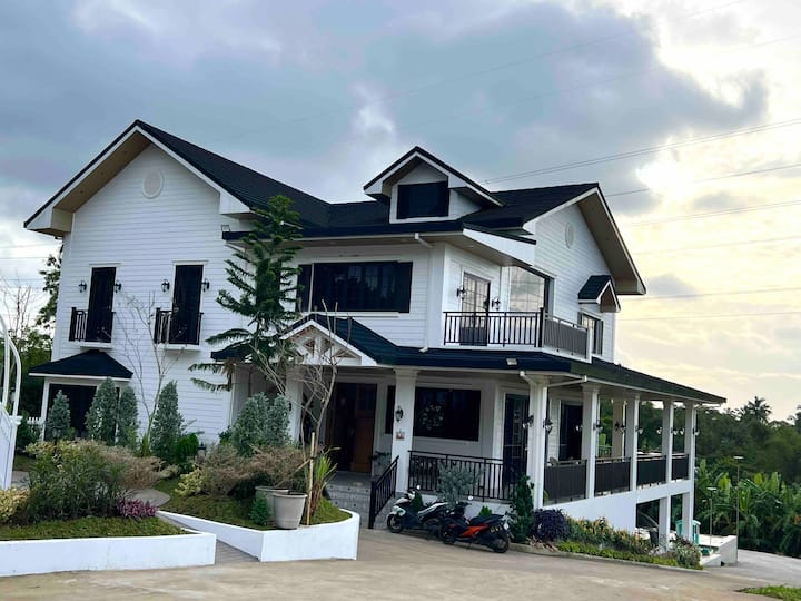 Alps Country Farm - Alfonso