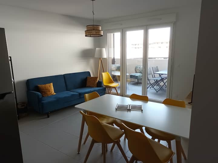 Iconic -Proche Casino - Climatisé - Parking - Wifi - Agde