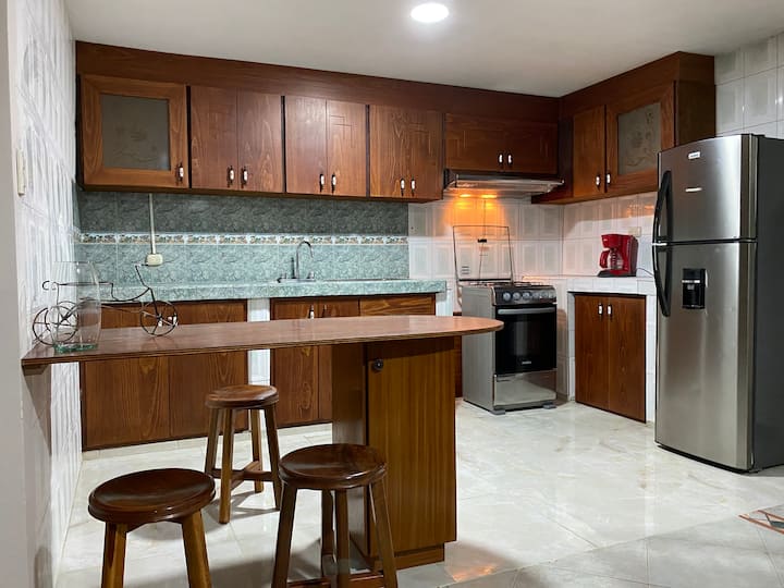 Spacious Cozy 1bedroom Apartment With Workspace - 昆卡