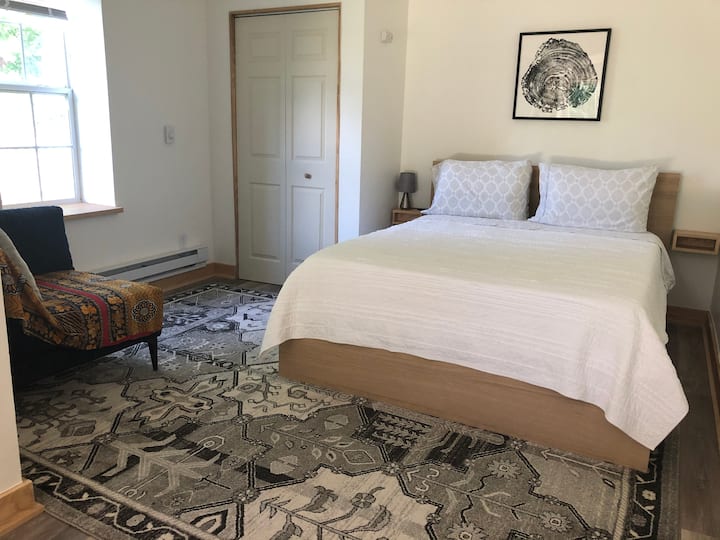 Bright, Cozy Asheville Suite W/ Private Entrance - 阿什維爾