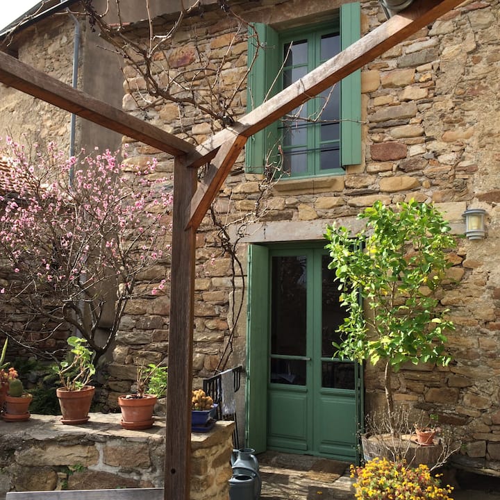 Beautiful Base For Walking, Swimming And Relaxing - Roquebrun