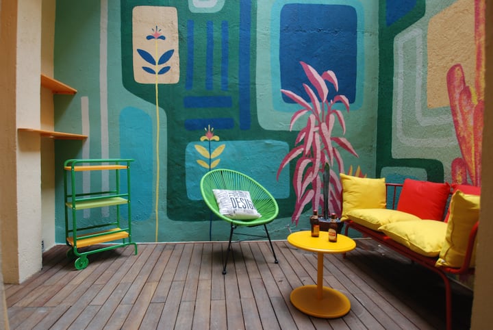 Apartment With Private  Patio .Long Term Available - Madrid