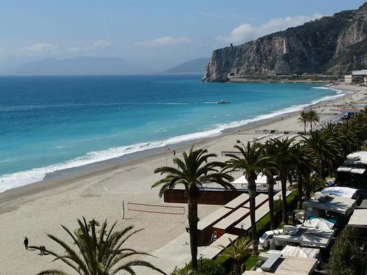 Direttamente Sulla Spiaggia Di Finale Ligure! - Finale Ligure