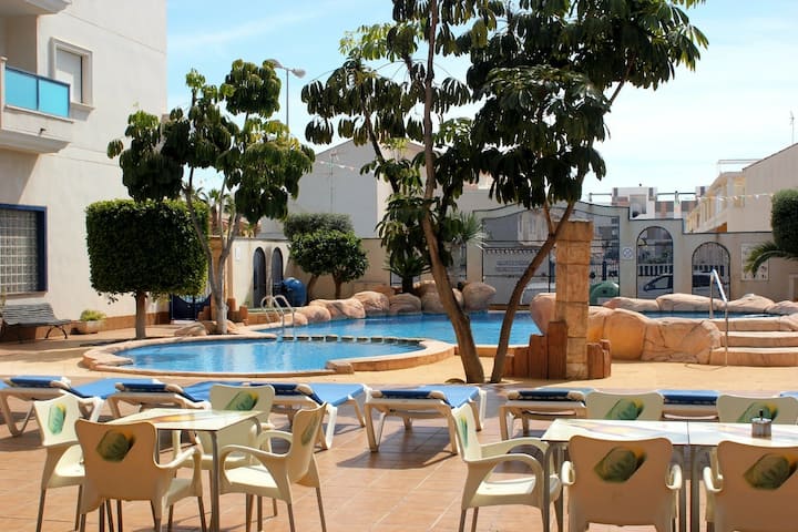 Apartamento Mandarín Free Wifi,parking, British Tv - Cabo Roig