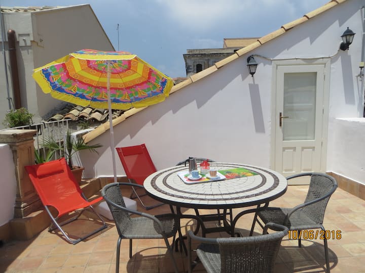 La Terrazza Sul Borgo Di Ortigia - Syracuse