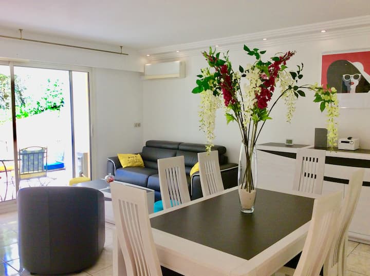 Cannes Centre - Festival Du Film - Cannes