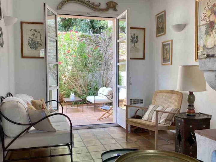 Maison Au Centre Du Village De Grimaud - Grimaud