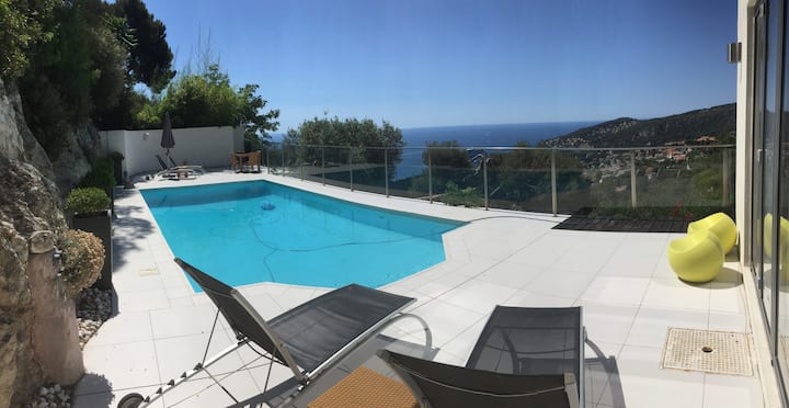 Villa Blanche Castellet Sleeps 8 Ac Stunning Views - Nizza