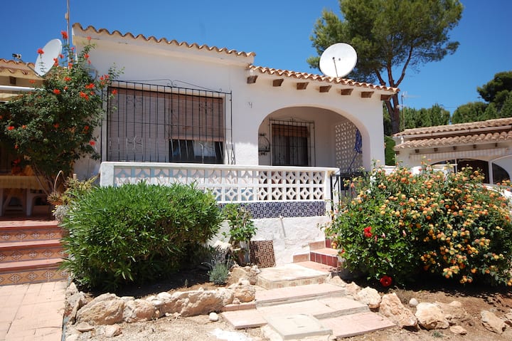 Charm Instead Of Luxury - Moraira
