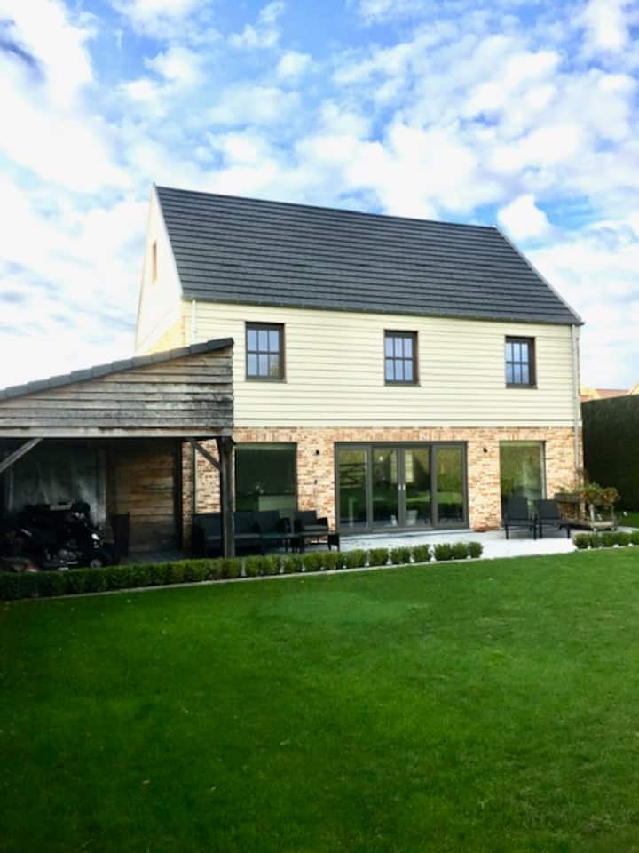 Knappe Nieuwe Type Mi Casa Hout Skelet Woning - Zulte