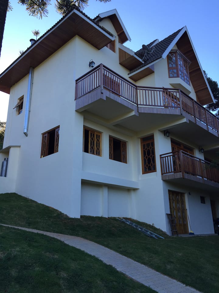 Mansão Em Campos Do Jordão - Campos do Jordão