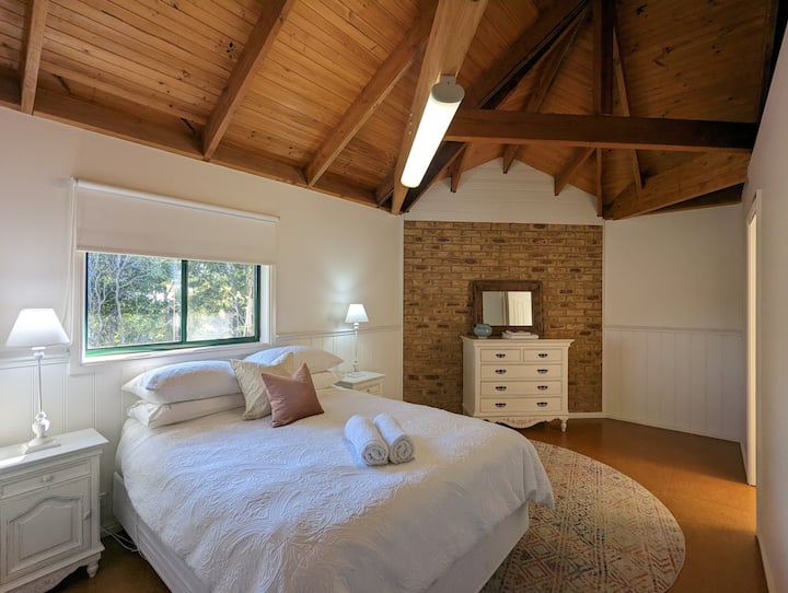 Sandys Pottery Cottage- Pet Friendly, Wineries, - Healesville