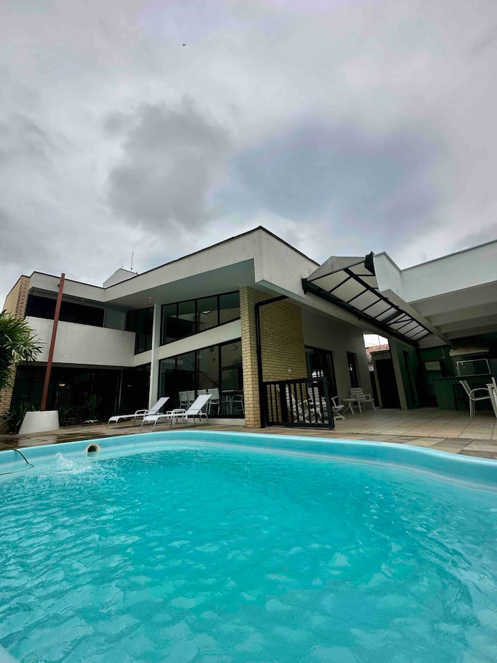 Casa 6 Quartos- 100mts Enseada - Até 25 Pessoas! - Guarujá