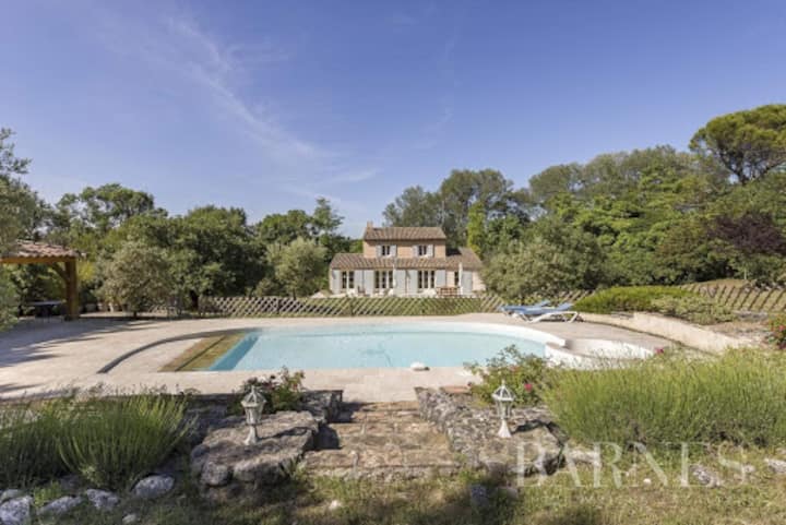 Large Family House With Pool - Aix En Provence - Aix-en-Provence